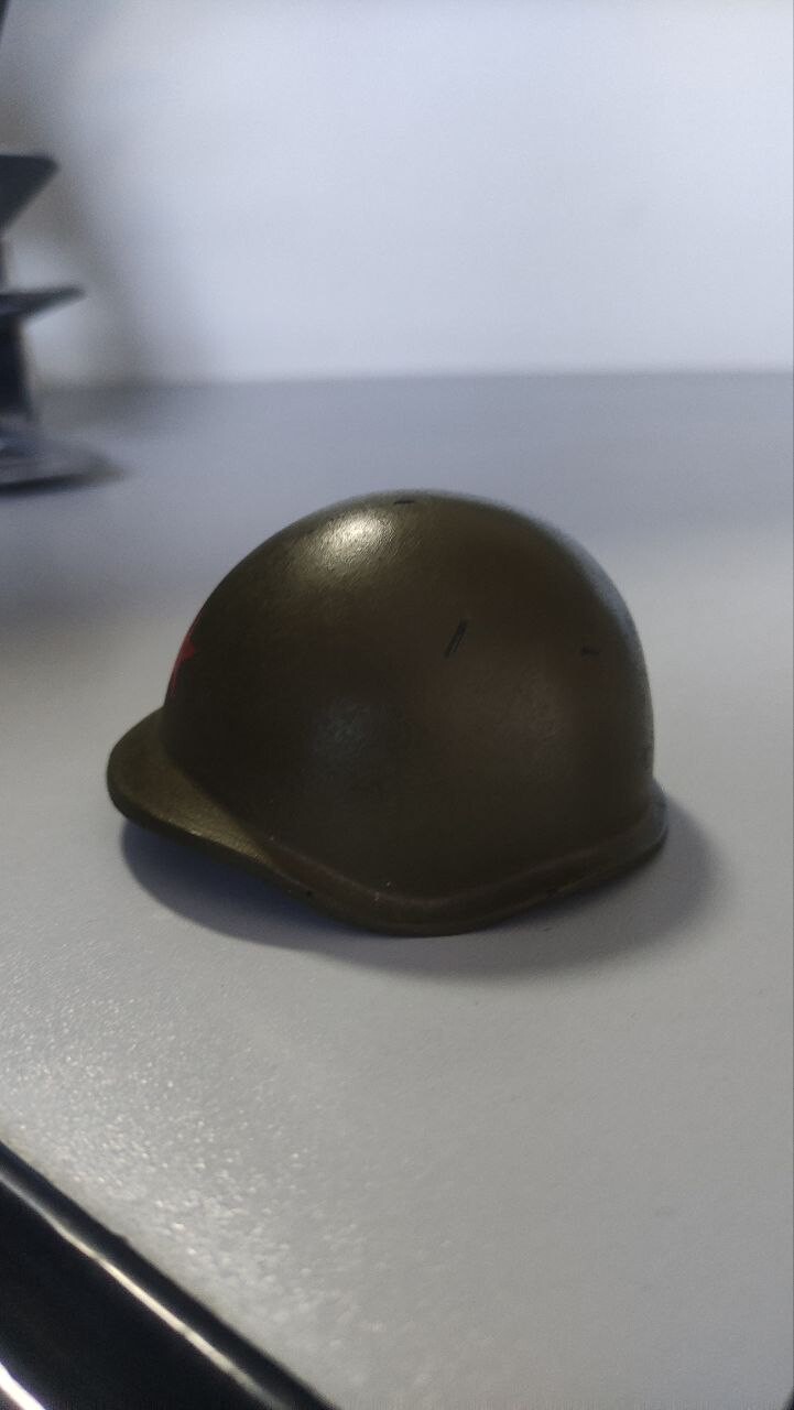 Советская каска